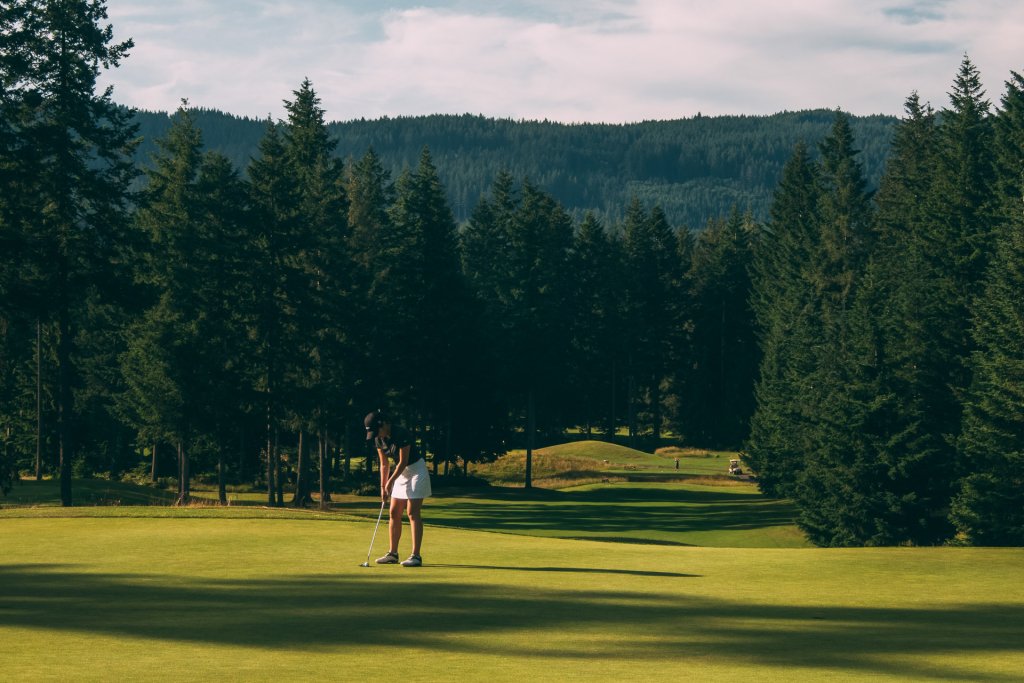 10+ Scenic Golf Courses in Washington