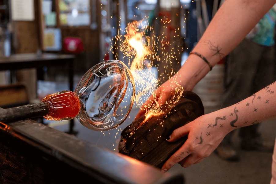 Experience Washington State's Thriving Glass Art Scene
