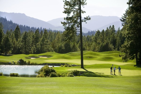 10+ Scenic Golf Courses in Washington