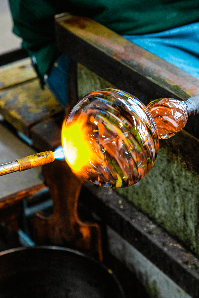 Experience Washington State's Thriving Glass Art Scene