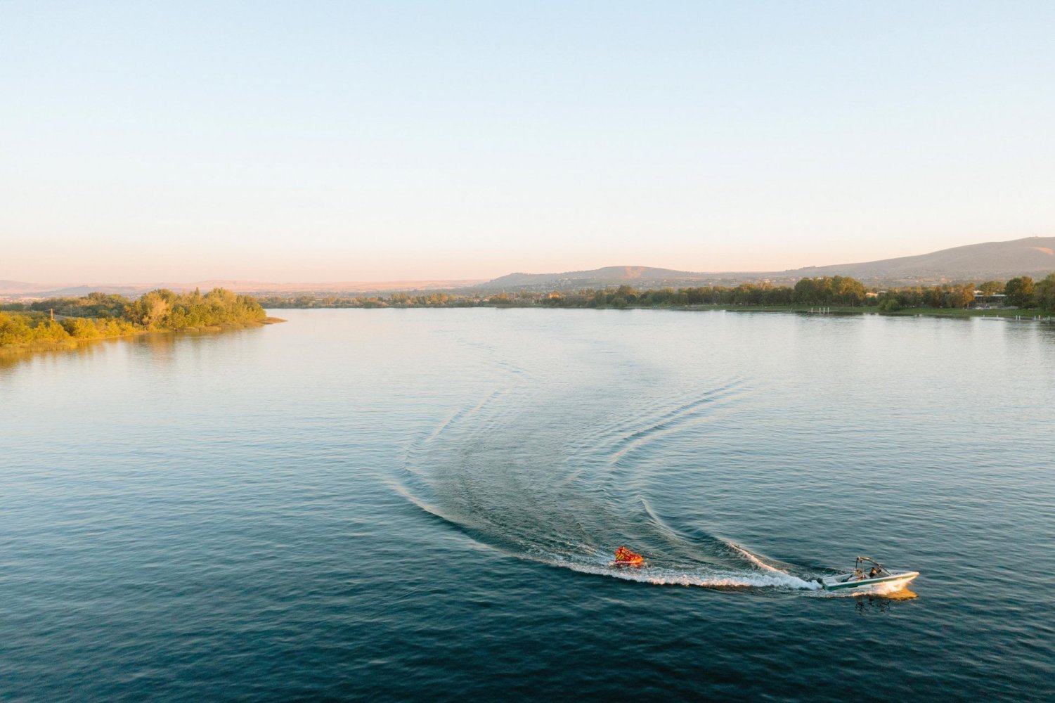 Discover Washington Watersports from Kayaking to River Rafting